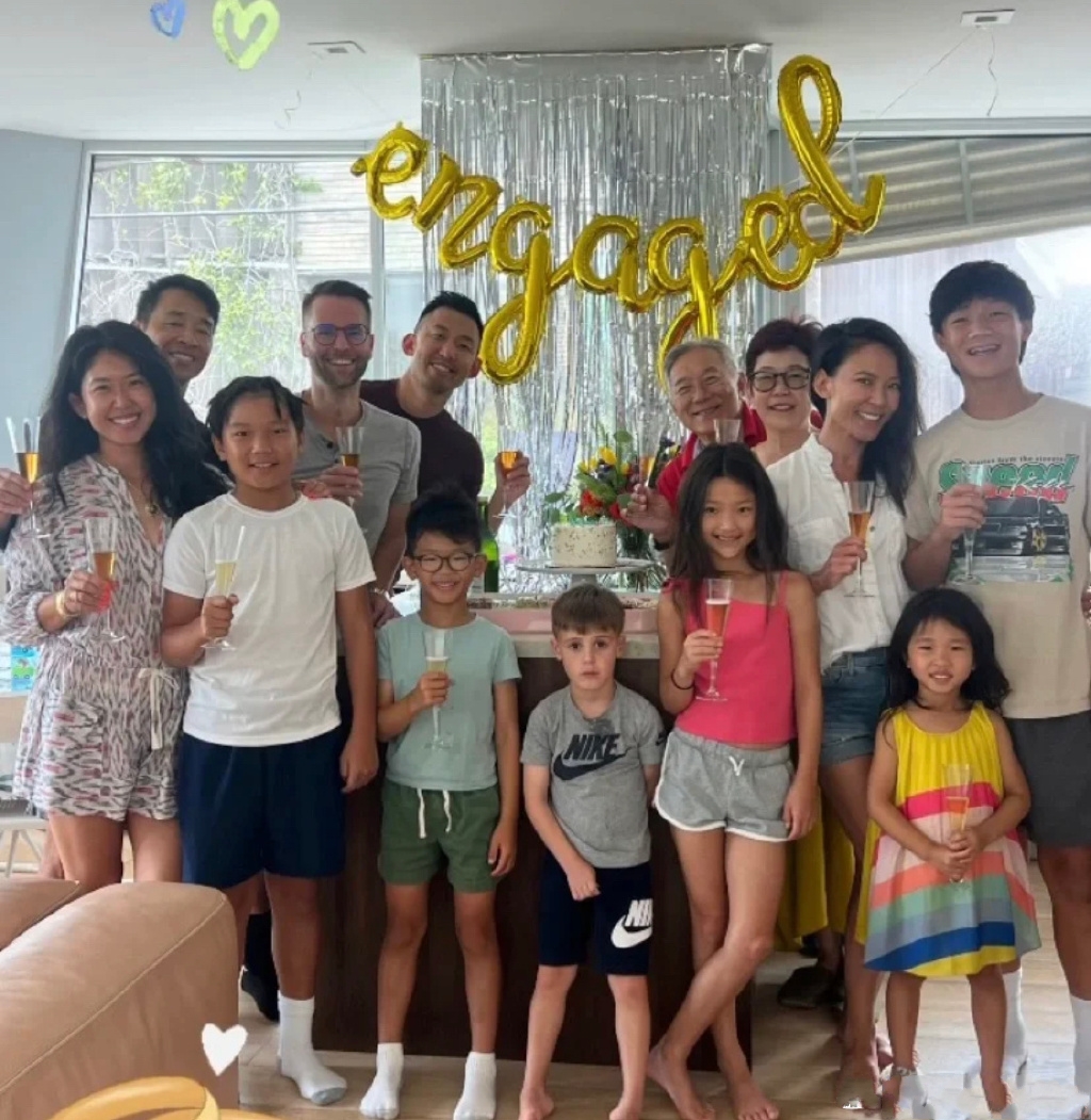 Artist Melody has just officially announced her divorce, her younger ...