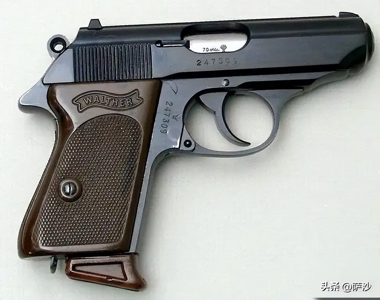 The German Walther PPK pistol that Hitler used to commit suicide: Sasha ...