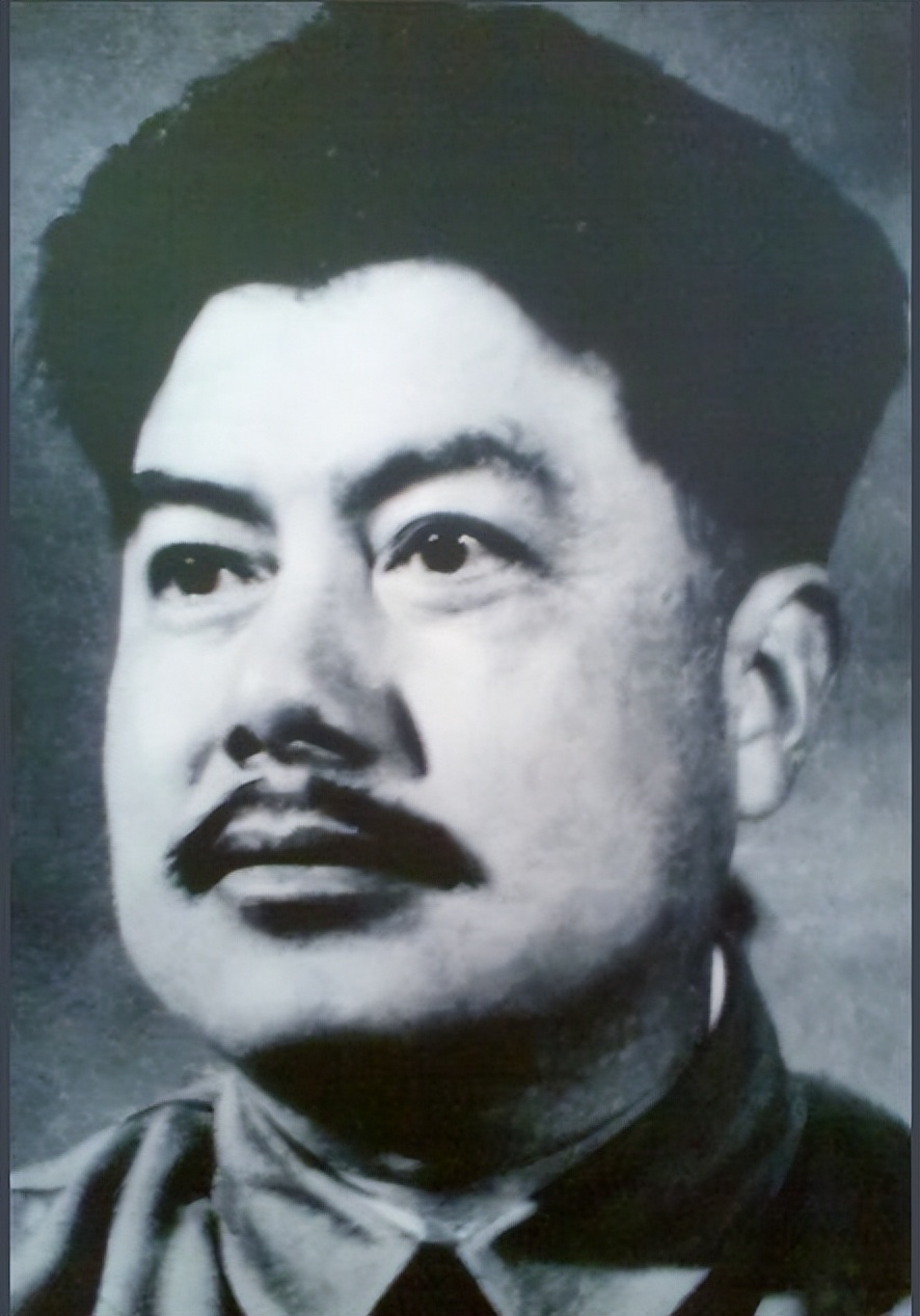 Rao Shushi, Chen Yi, Zhang Yunyi, and Li Yu formed the East China ...