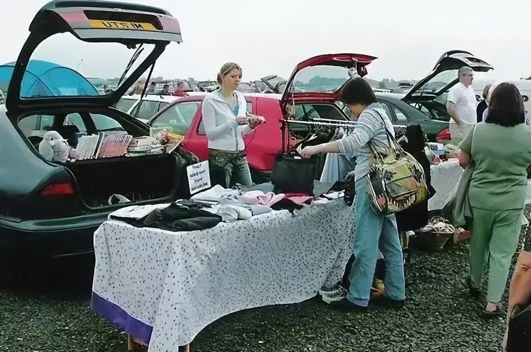 The rise of the "trunk economy" lights up a new scene of urban ...