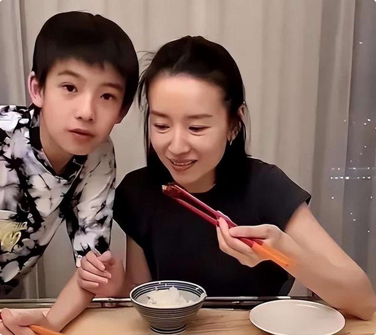 Facts have proved that Pan Yueming, who never slanders Dong Jie, has ...