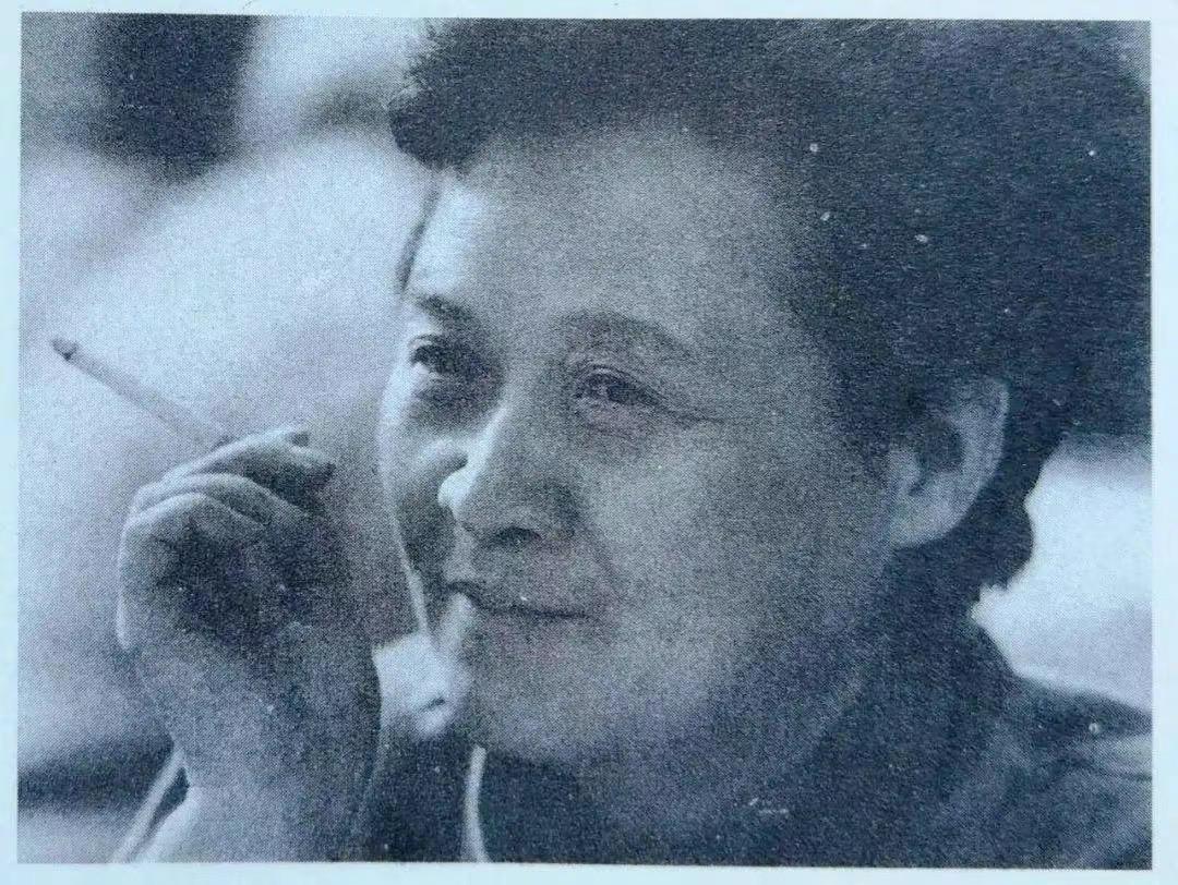 Chen Rong: Raising two sons and one daughter, after the death of the ...