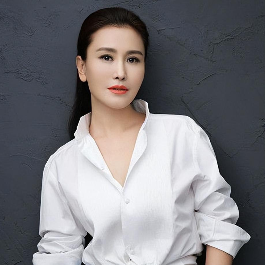 The "disappearance" of 54-year-old Wang Qian is the sadness and loss of the entertainment ...