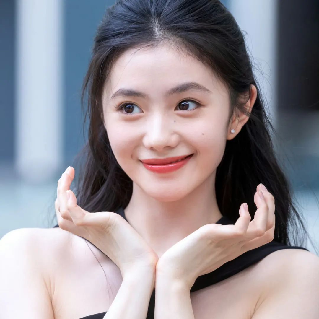 Good Wife Actress, Hu Ge, Jin Chen, Yang Yang, Zhang Yixing, Liu Haocun, Zhang Wanyi, Motorcycle ...