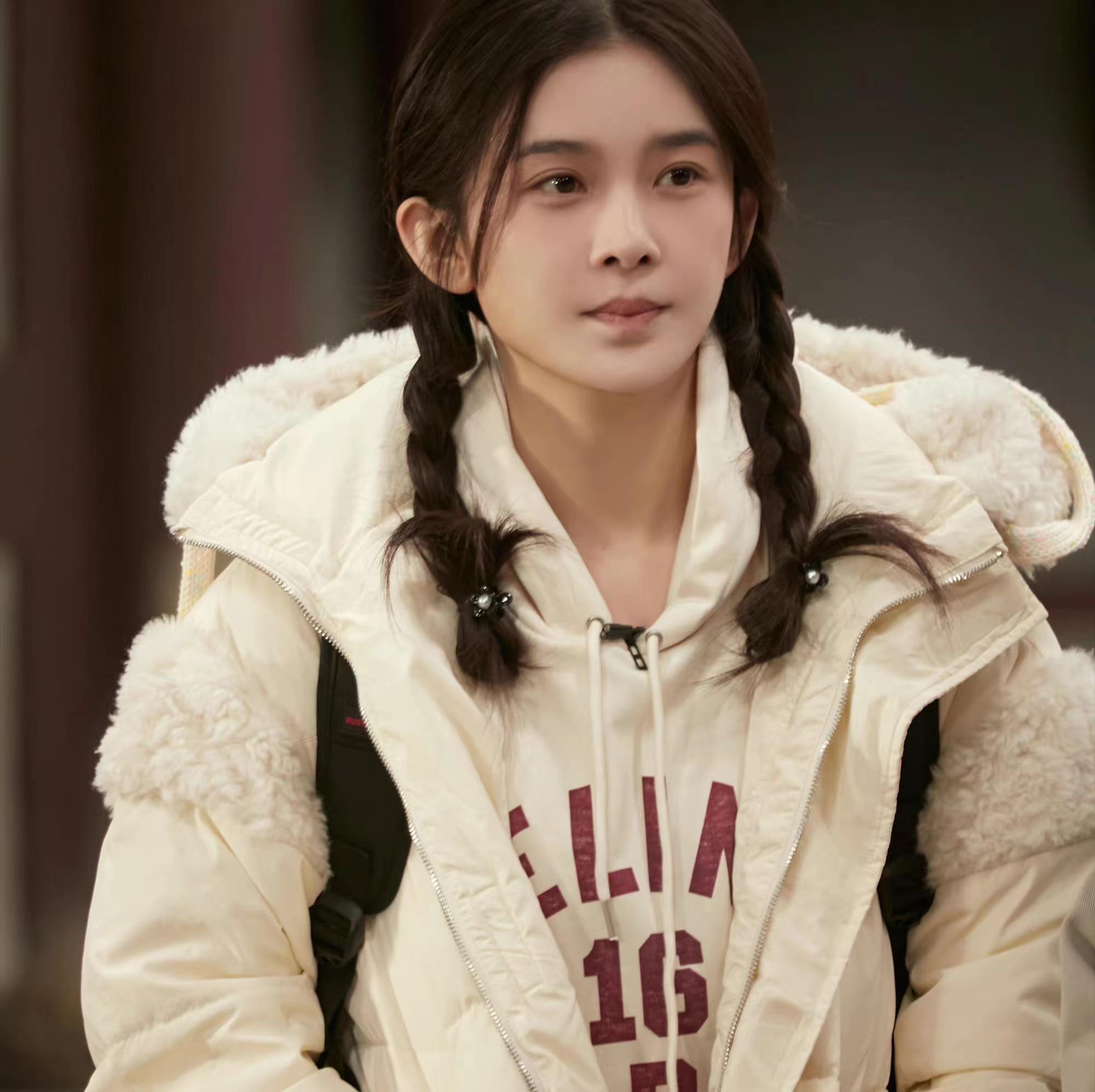 Wu Tong deserves to be the director who likes to show his face the most. With this wave of ...