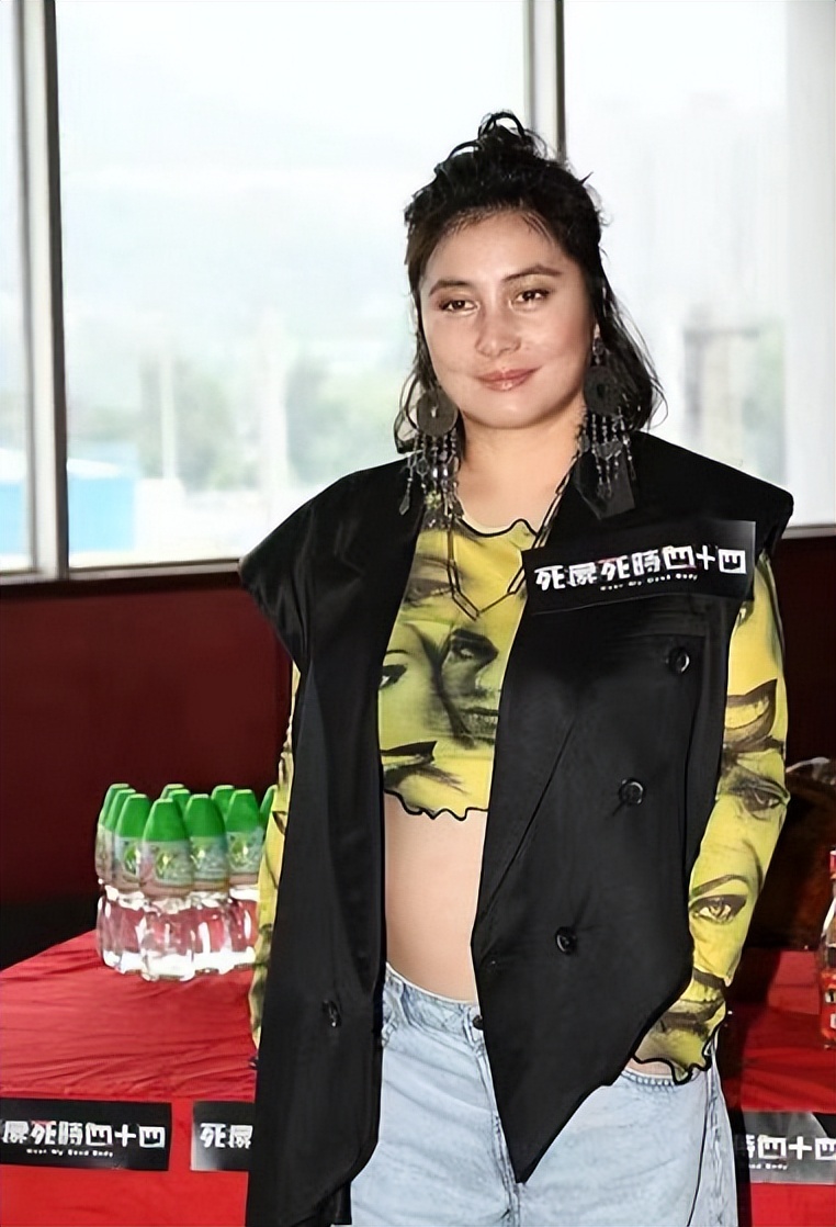 He Chaoyi has completely lost body management, the unique shape makes ...