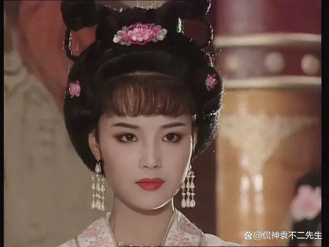 They are a half-way couple in the entertainment industry, but they are ...