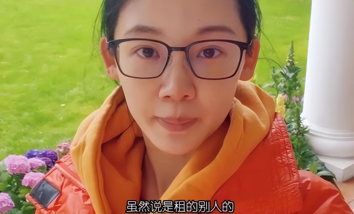 Sister Miao Miao danced in a cheongsam, her IP territory was exposed ...