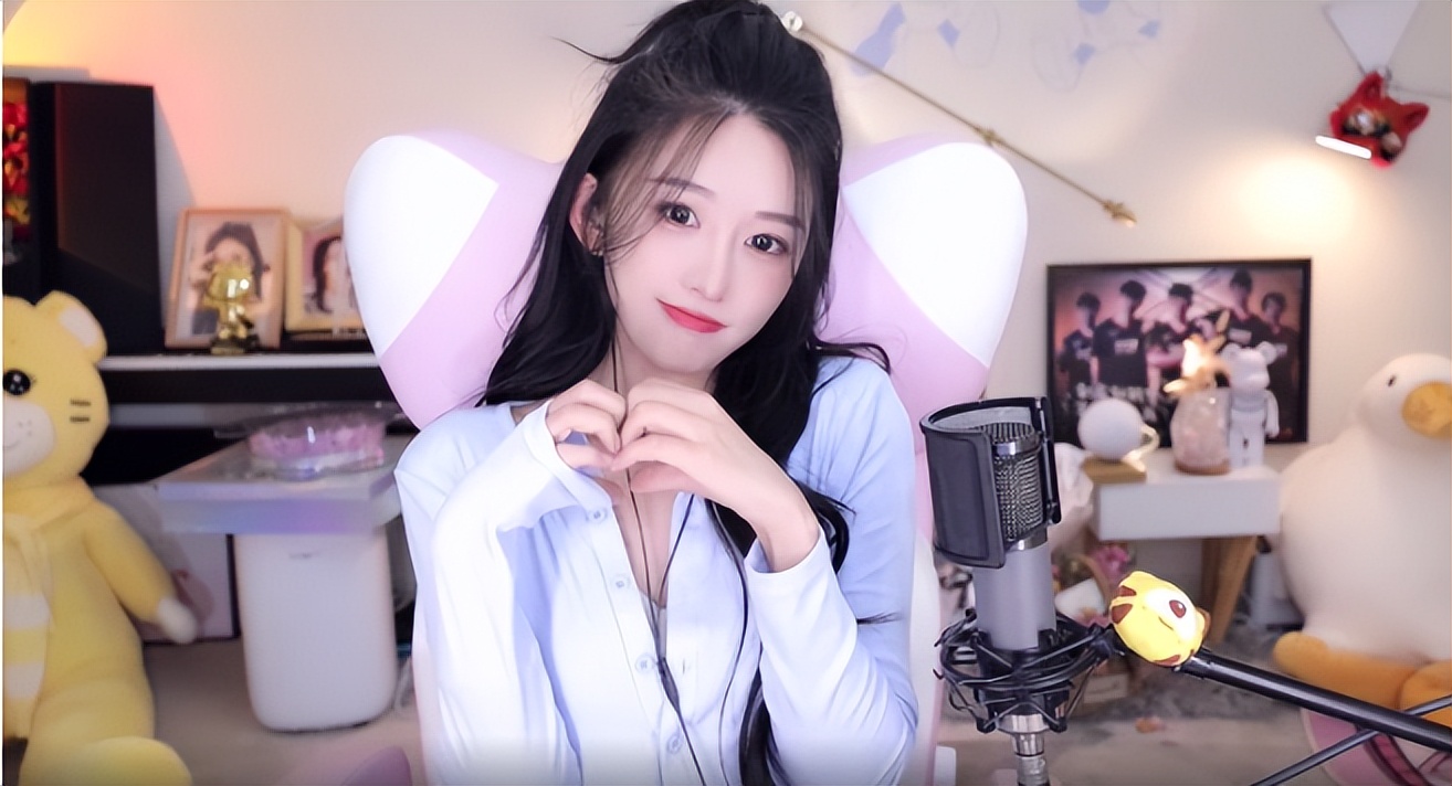 International superstar Cao Wanjiang commented on Lin Qiqi's stinky ...