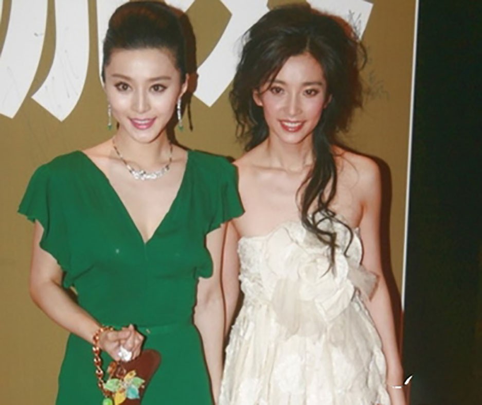 Li Bingbing broke up with her 16-year-old boyfriend. The bumpy ...