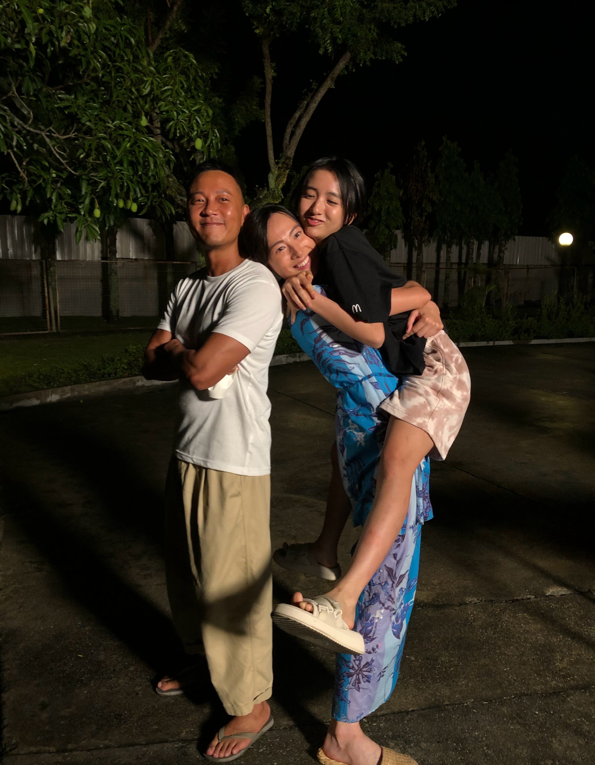 Hong Kong actress Liang Luo Shi's new film is completed, and she takes ...