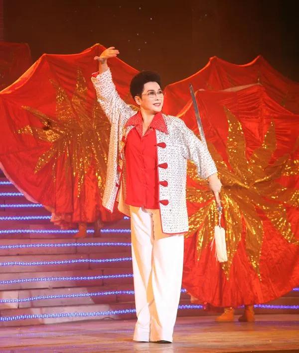 Henan Opera master Yan Lipin once denounced the Plum Blossom Award, and ...