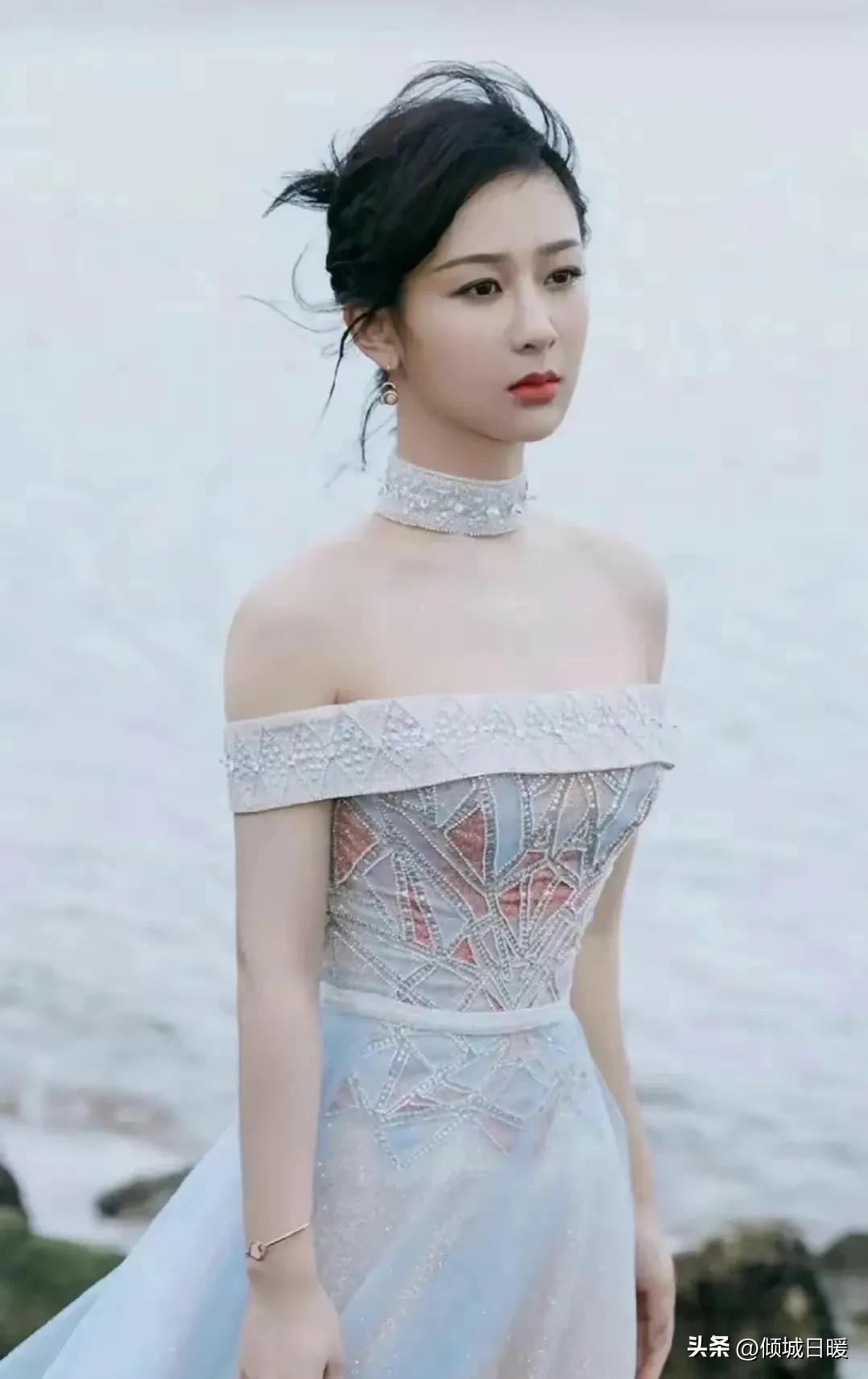 Regarding Zhang Xiaohan's praise of Yang Zi for "losing weight", he ...