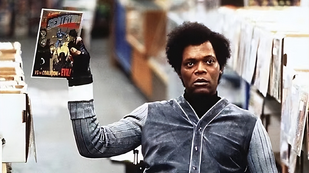 What does the movie "The Glass Man" reflect about the current situation ...