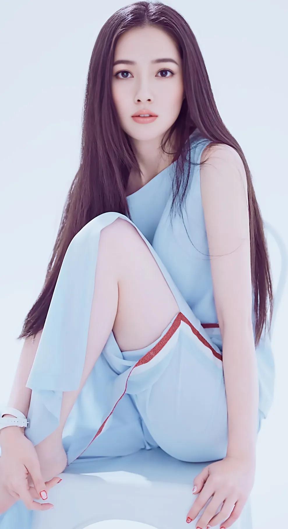 Beautiful lady, Guo Biting - iNEWS