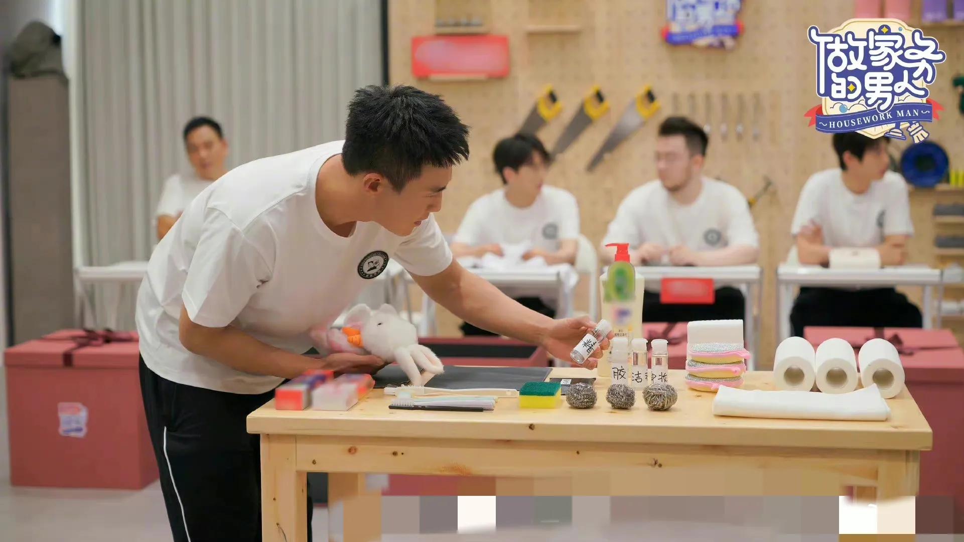 Du Chun is on fire again, here he comes, here he comes!What the hell is ...