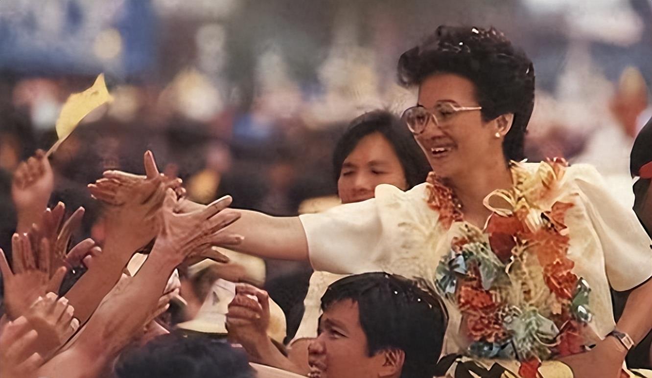 The world's first Chinese female president, who is proud of her Chinese ...