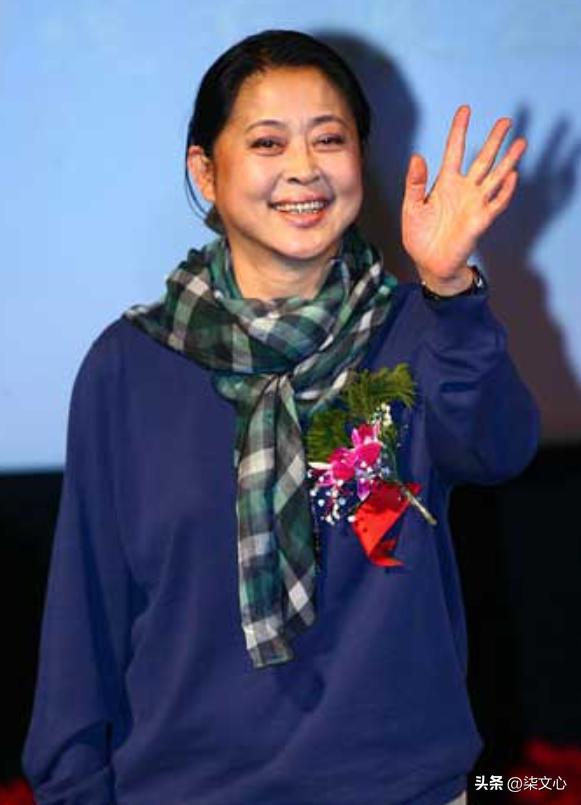 This night in Beijing, Chen Hong's embarrassing situation was vividly displayed - iNEWS