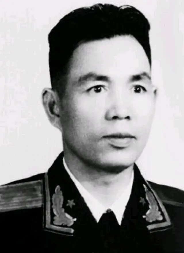 In 1990, Ding Sheng went to Beijing to reflect his living conditions. A ...