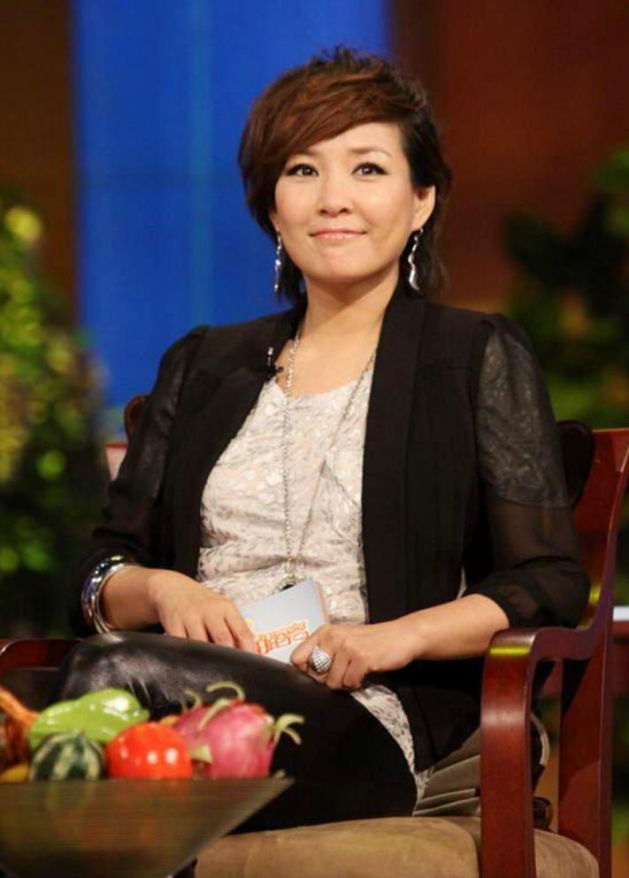 Li Jing: From CCTV host to "Business Mulan", to being ridiculed by the ...