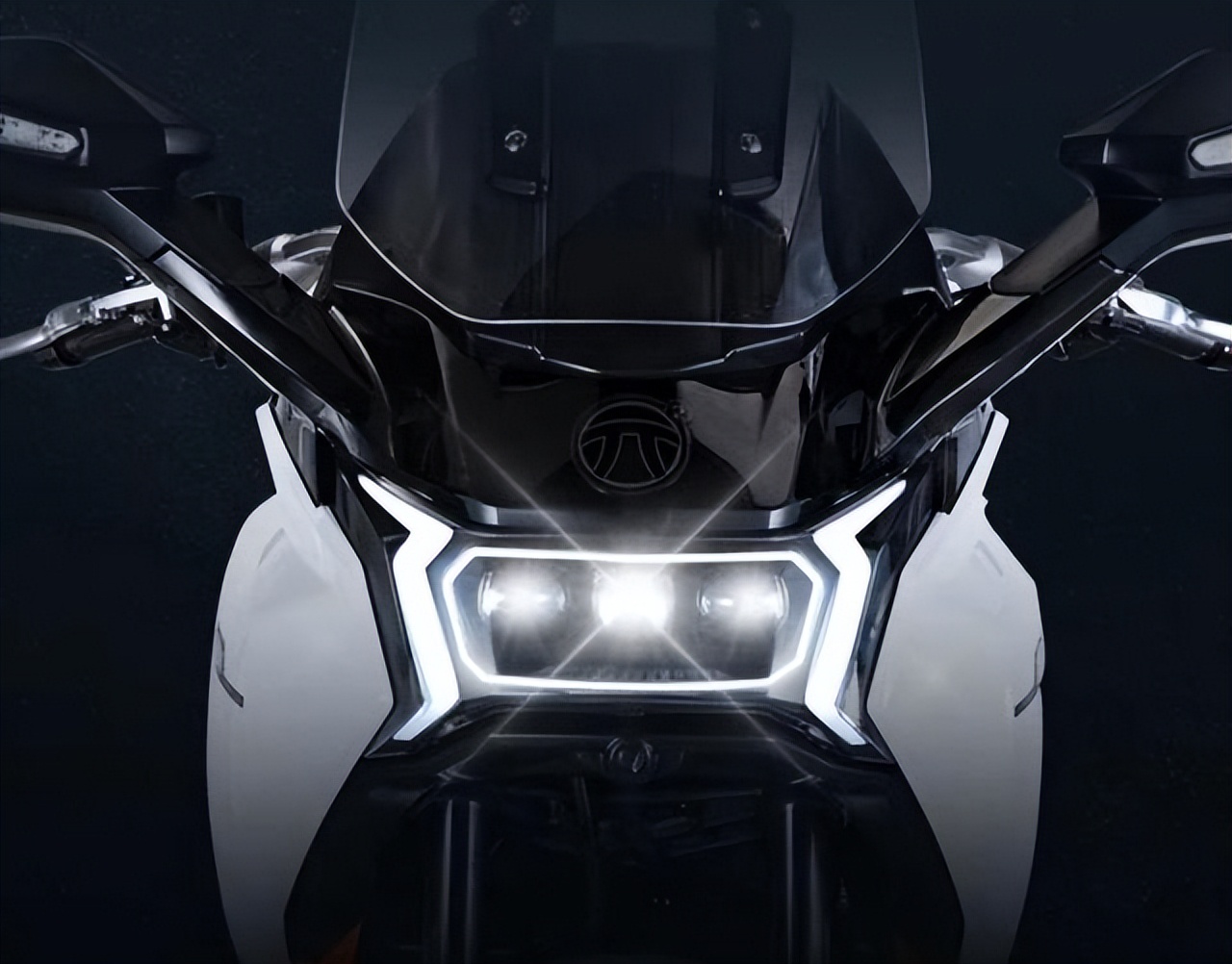 Lifan will launch a cruise car in the future, LF300, the appearance is ...