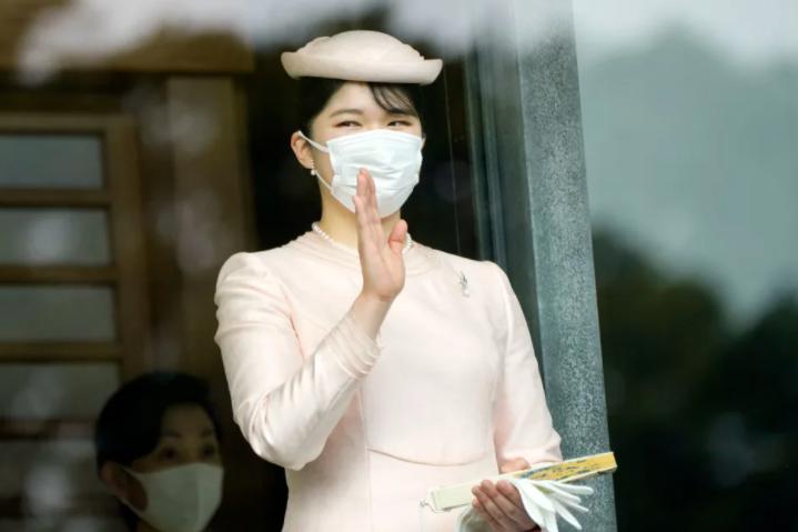 The 21-year-old Princess Aiko began to appear frequently in public, and ...