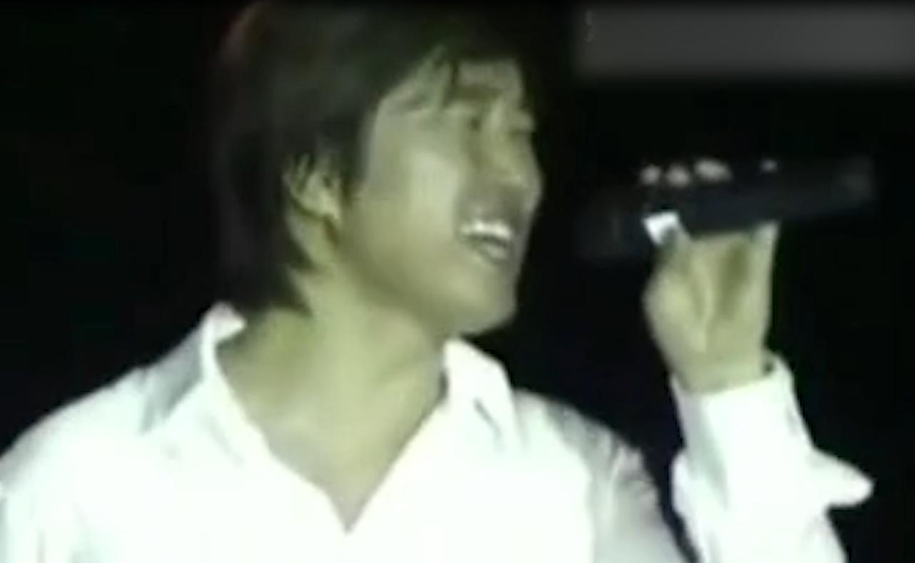 Man Wenjun: After he became famous, he abandoned his wife and daughter ...