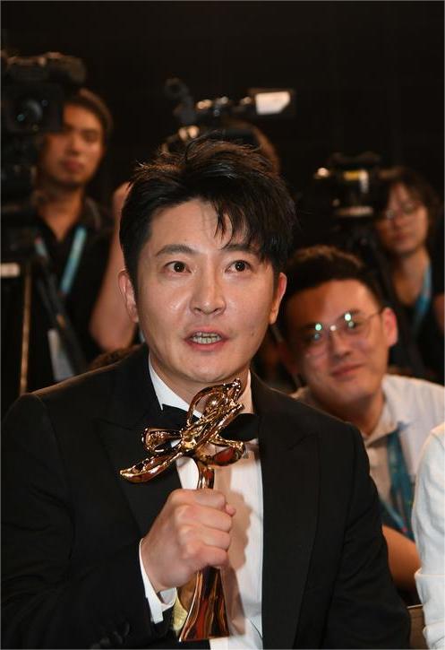 This night in Shanghai, 43-year-old Guo Jingfei finally proved himself ...