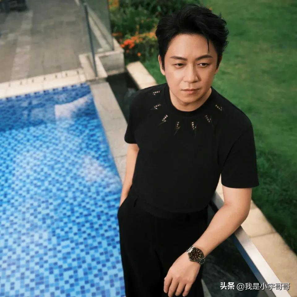 Pan Yueming appeared on the cover of the men's fashion LEON August ...