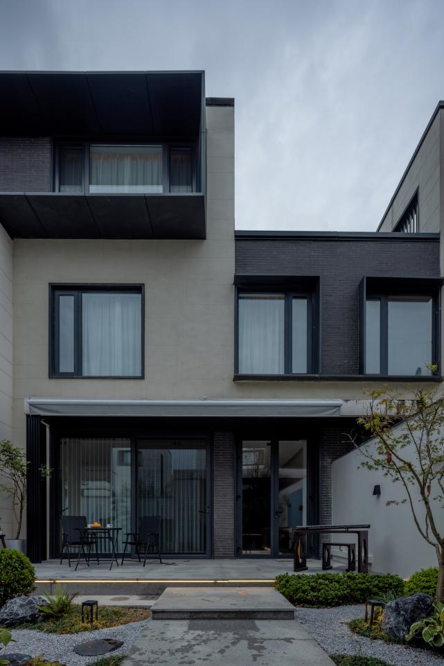 Wu Yan Unbounded Design - iNEWS