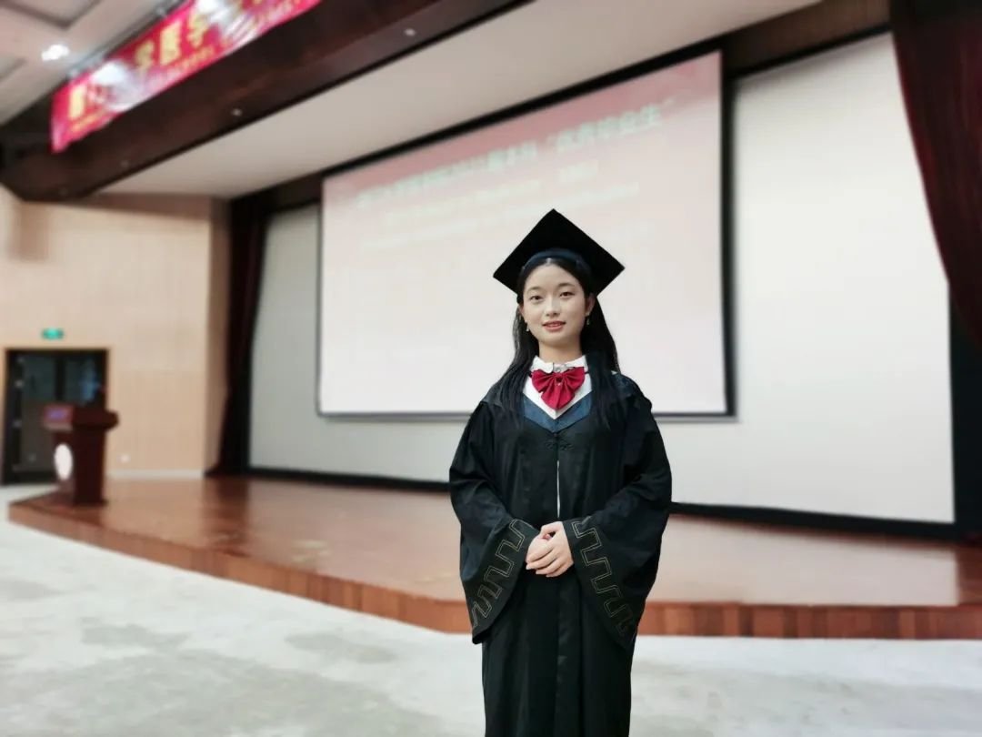 Female officer Lin Liyan, welcome to be included in the 71st Army ...