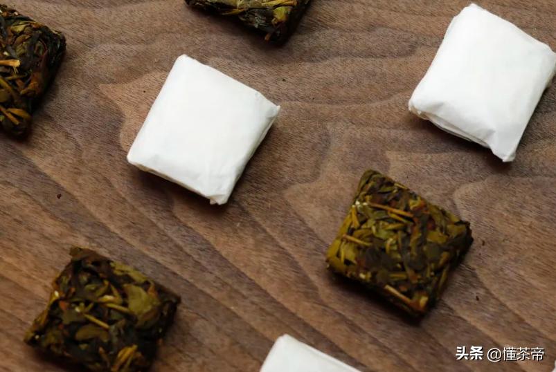 What is so special about the unique pressed paper bag tea in the oolong ...