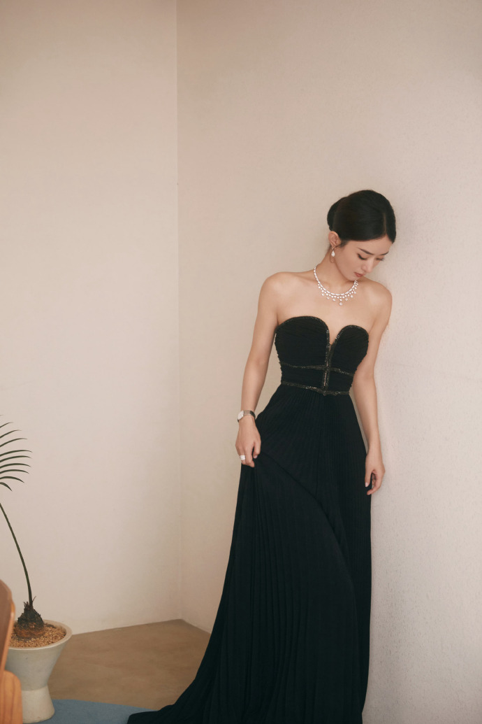 "Box office elixir" Bai Baihe, lost the crown by himself, isn't it a ...