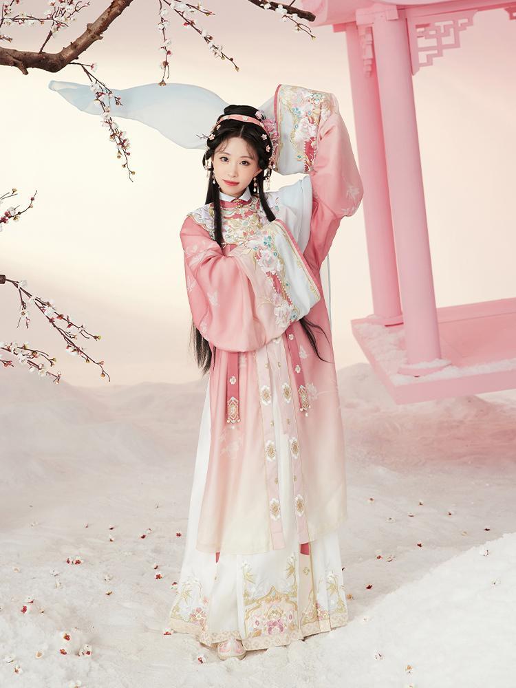 Hanfu becomes "drama costume"?Can you accept the co-branding of more ...