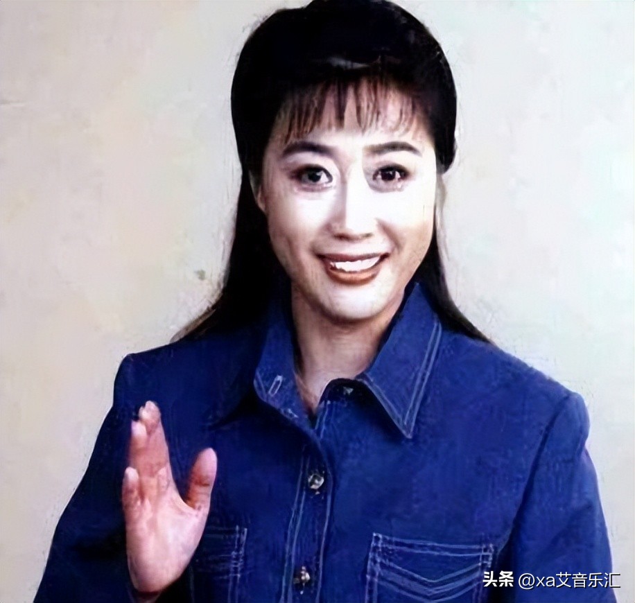 She was once as famous as Ni Ping, but was banned because she spoke the ...