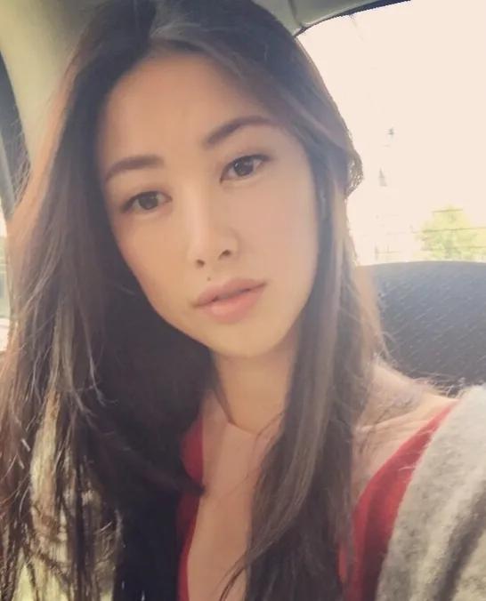 39-year-old Zhu Zhu without makeup exposed! Small eyes, single eyelids ...