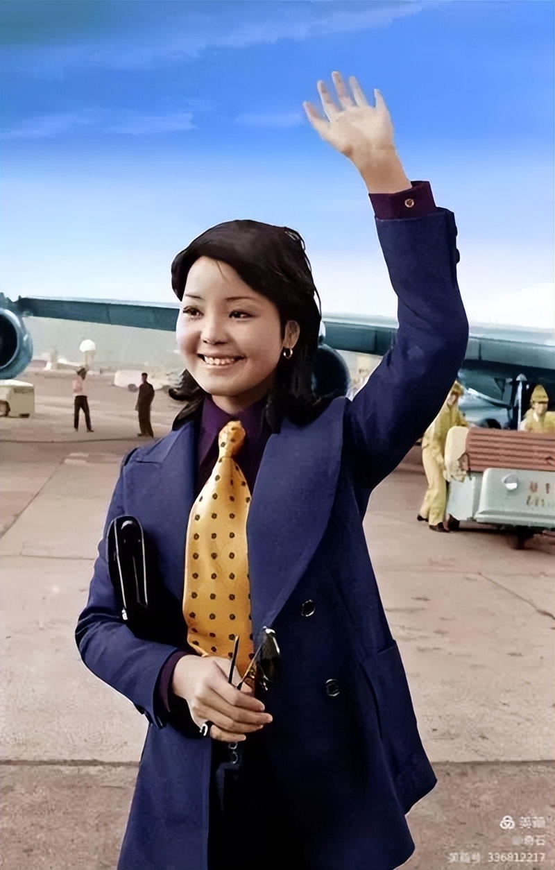 "Teng Lijun" the most beautiful album - iNEWS