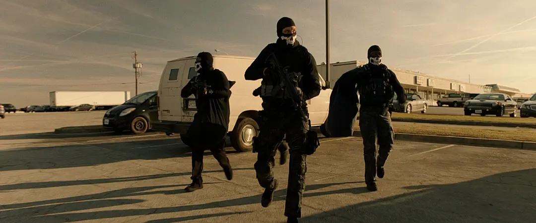 The movie "The Nest of Thieves": It can be called a typical action ...