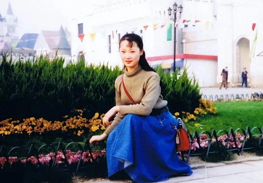 Singer Lu Wei: After her boyfriend died of illness, she hugged her ...