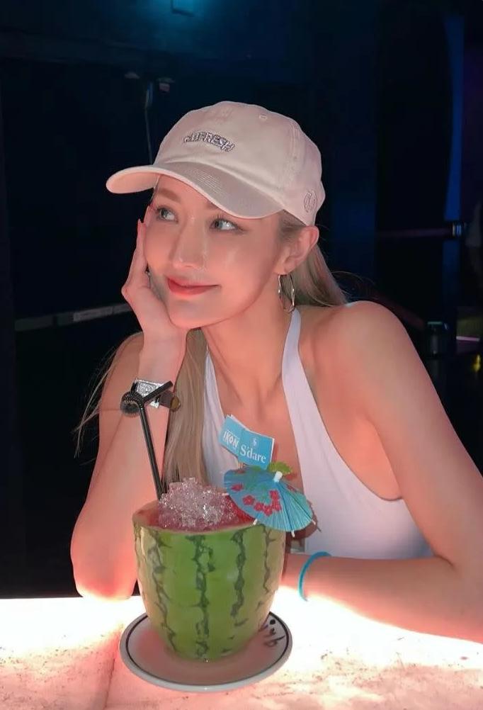 Taiwan's most beautiful DJ Lin Peipei posted photos of cheating in the air!Let the netizens ...