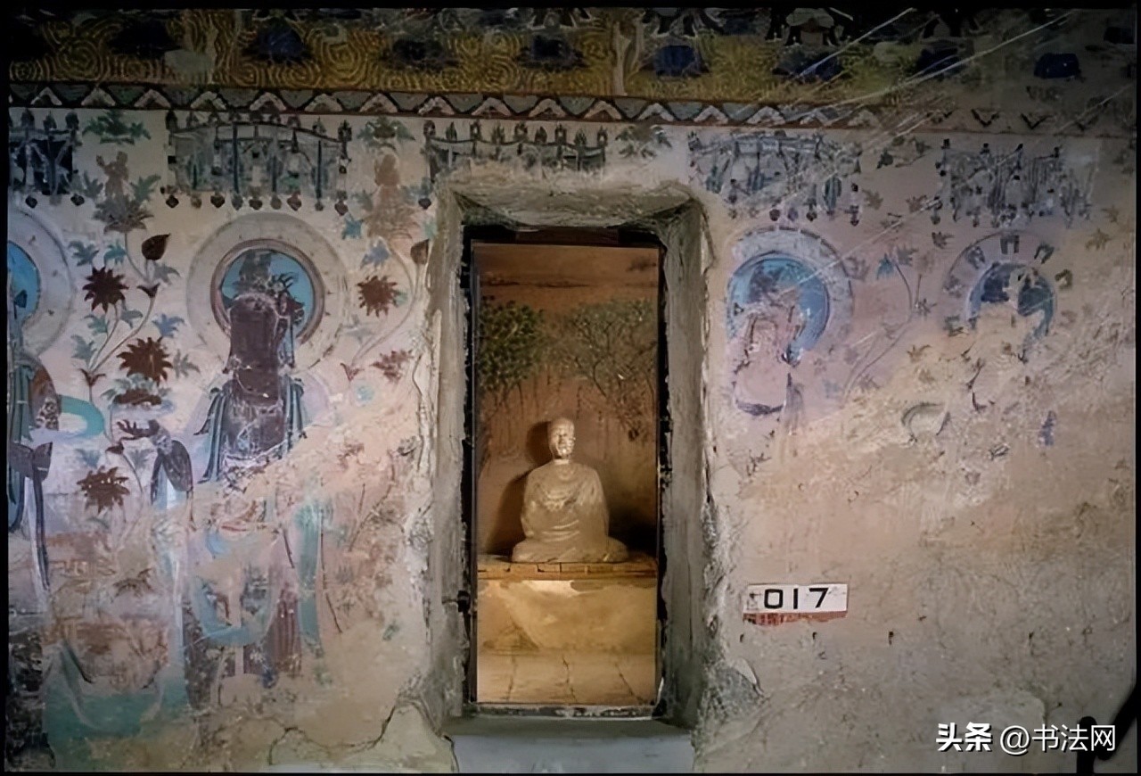 Most of the 50,000 pieces of authentic calligraphy in the Dunhuang ...