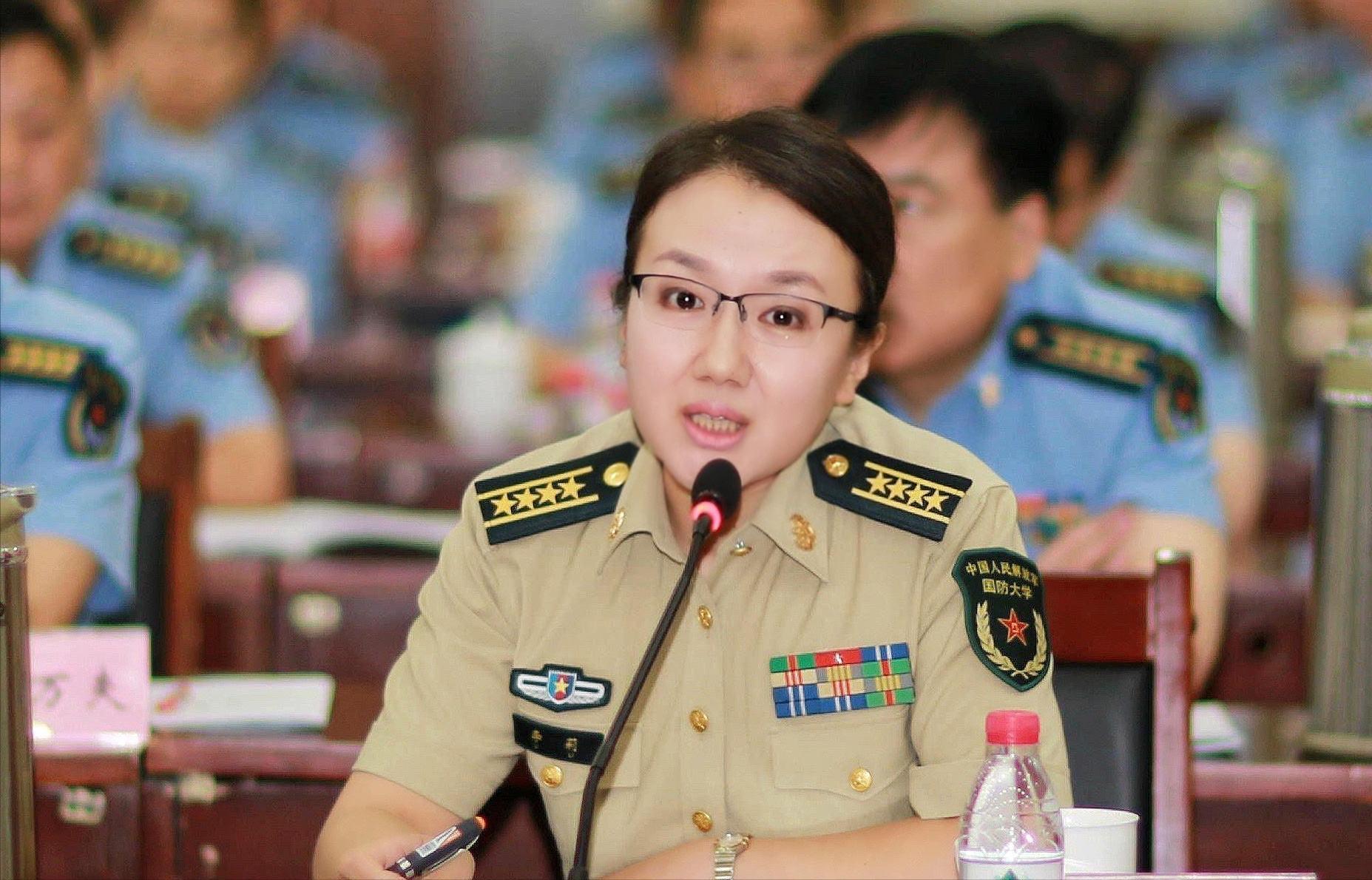 "The Goddess of the Rocket Army" Li Li, sharp military commentary ...
