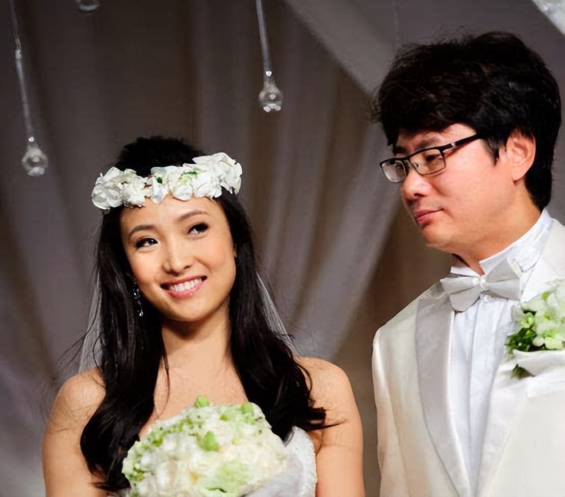 The same "rich wife", why did Huang Shengyi live like a princess, and ...