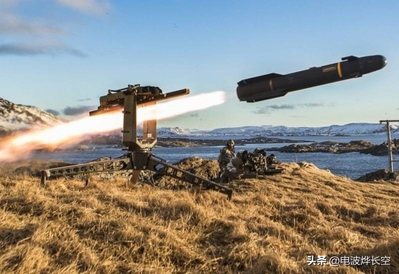 Ukraine gets Hellfire missiles!How can I use it without Apache?directly ...