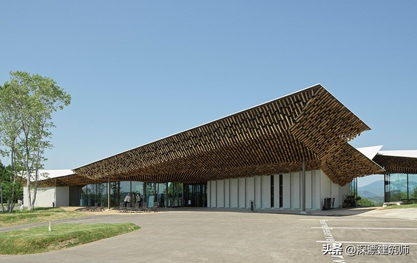 "Snow Peak" hot spring resort designed by Japanese architect Kengo Kuma ...