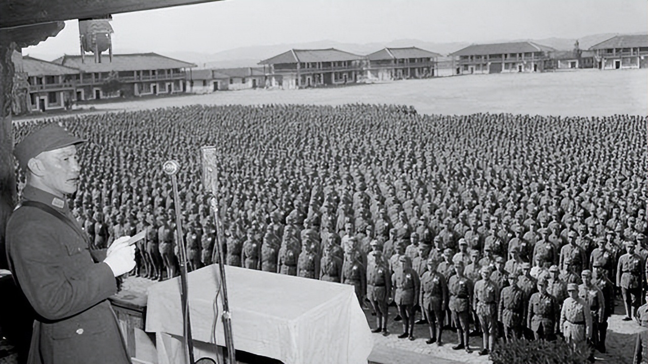 In 1989, Lin Xianshun piloted a plane uprising and returned to the ...