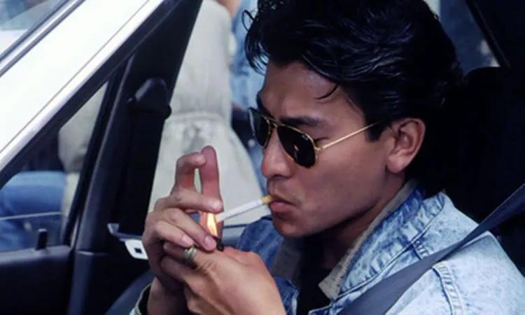 Four celebrities lit cigarettes, Andy Lau is cool, Ren Dahua is cool ...