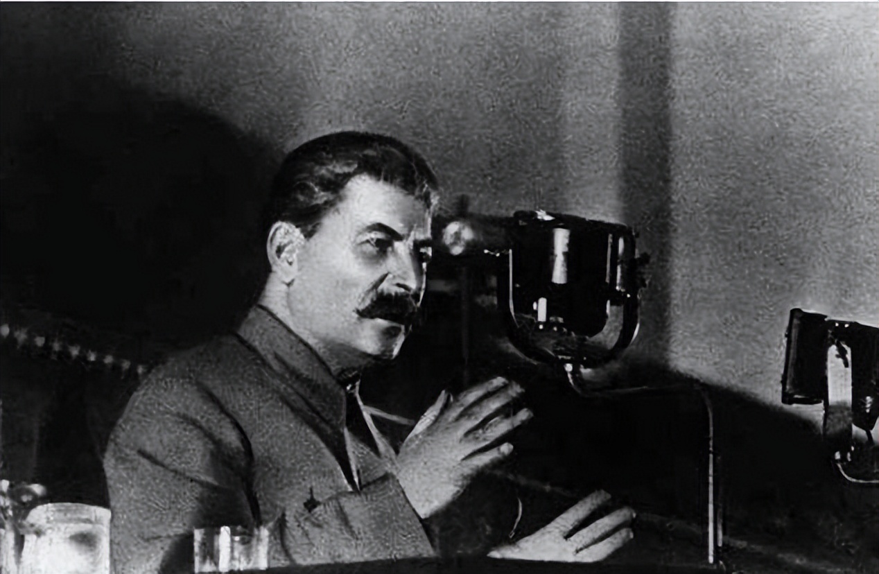 In-depth Analysis: How did Stalin reach the pinnacle of power? - iMedia