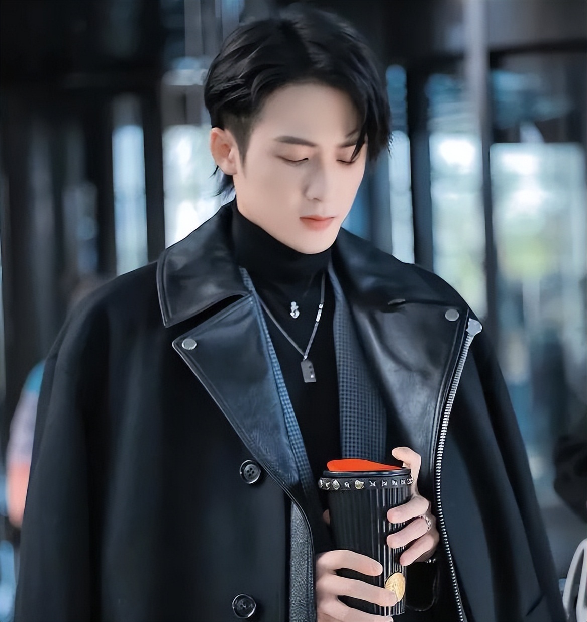 Tan Jianji, who claimed that the older generation used their lives to ...