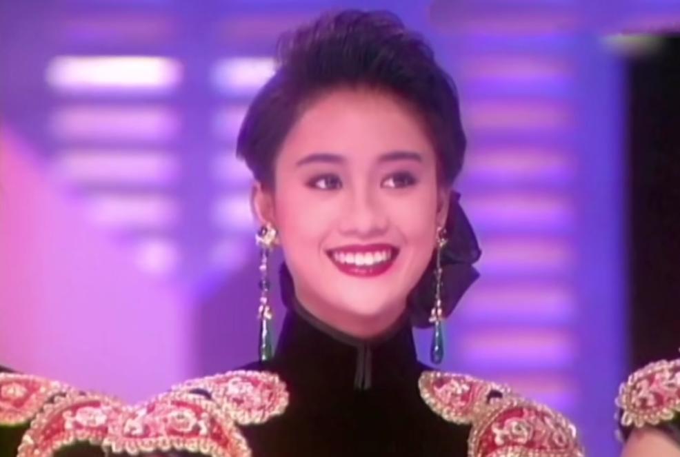 24 years later, I still can't forget the "beauty in ancient costume" TVB - iNEWS